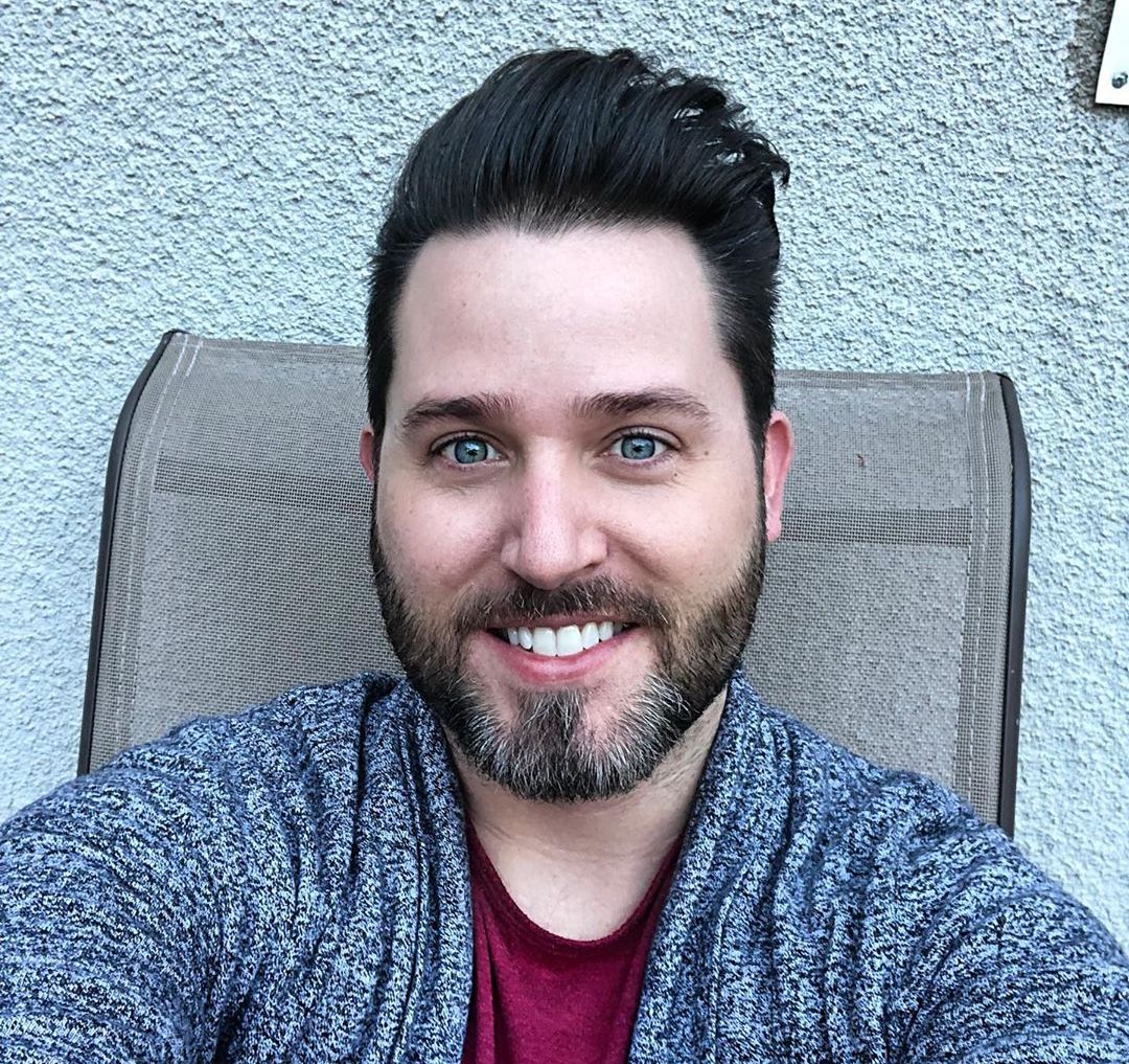 Joshua David Evans Family: Wife, Parents, Siblings | FamilyWing