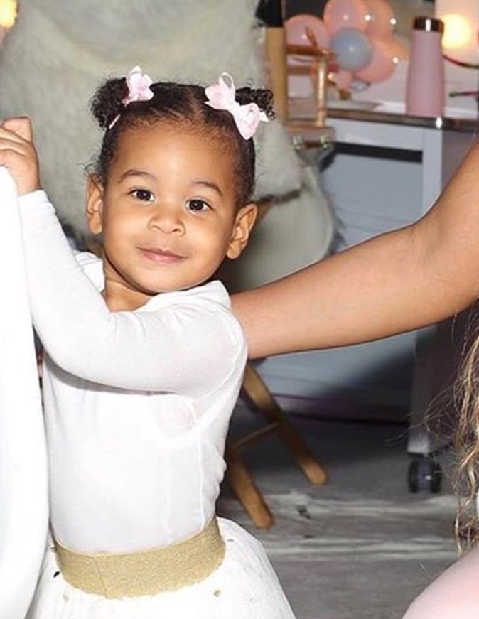 Rumi Carter Mother, Father, Siblings | FamilyWing