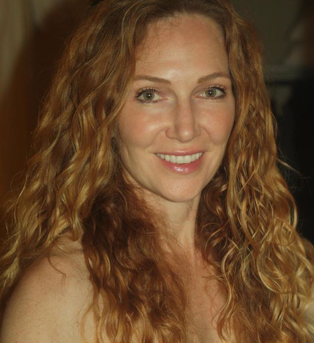 Jean Muggli Strahan Family: Husband, Kids, Parents, Siblings | FamilyWing