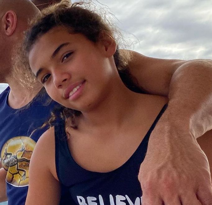 Hania Sinclair Mother, Father, Siblings | FamilyWing