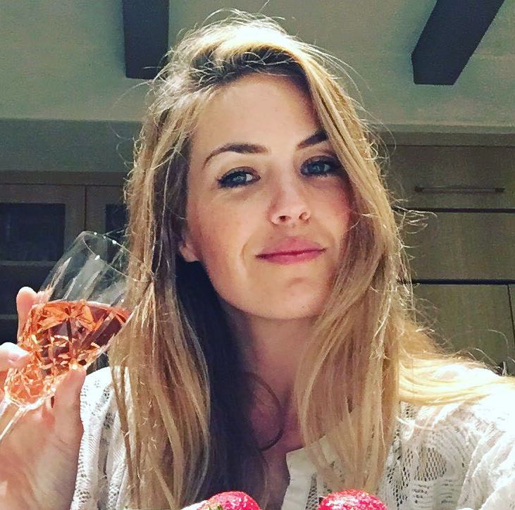 Lily Costner Family: Parents, Siblings | FamilyWing