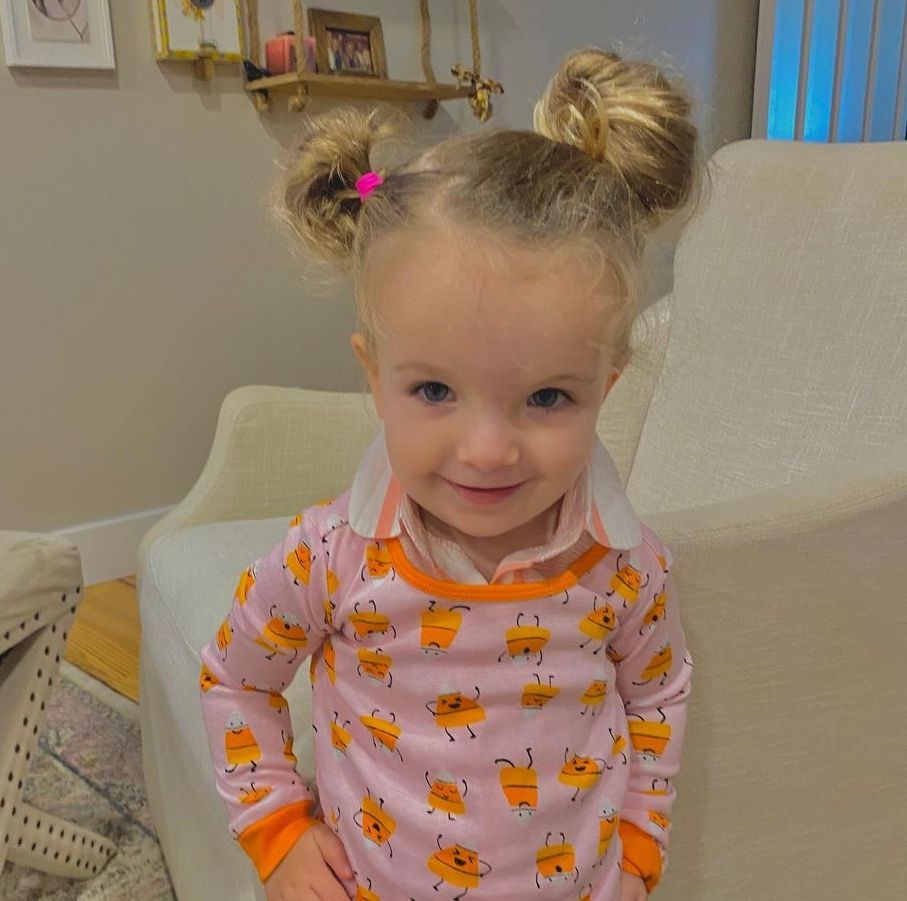 Ivey Watson Mother, Father, Siblings | FamilyWing