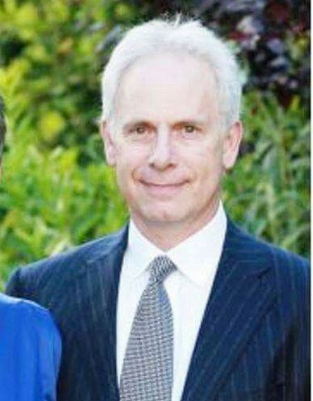 Christopher Guest Family: Wife, Kids, Parents, Siblings | FamilyWing