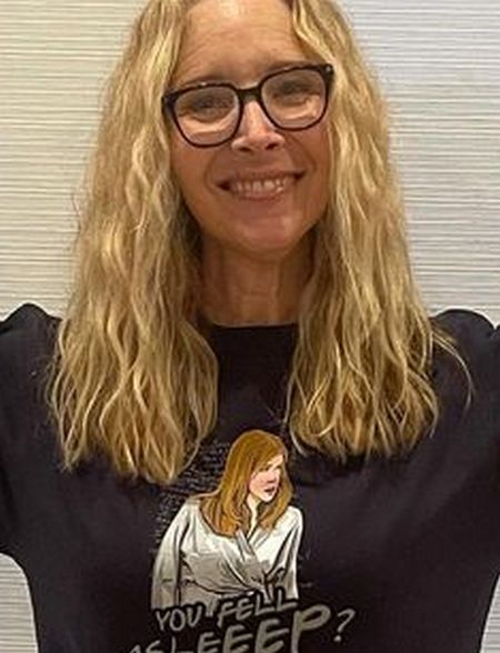 Lisa Kudrow Family: Husband, Kids, Parents, Siblings | FamilyWing